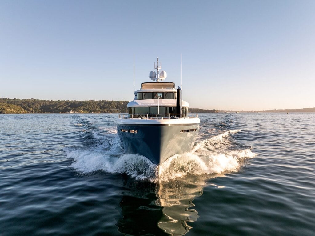 Belle Boat Hire - Lifestyle Charters